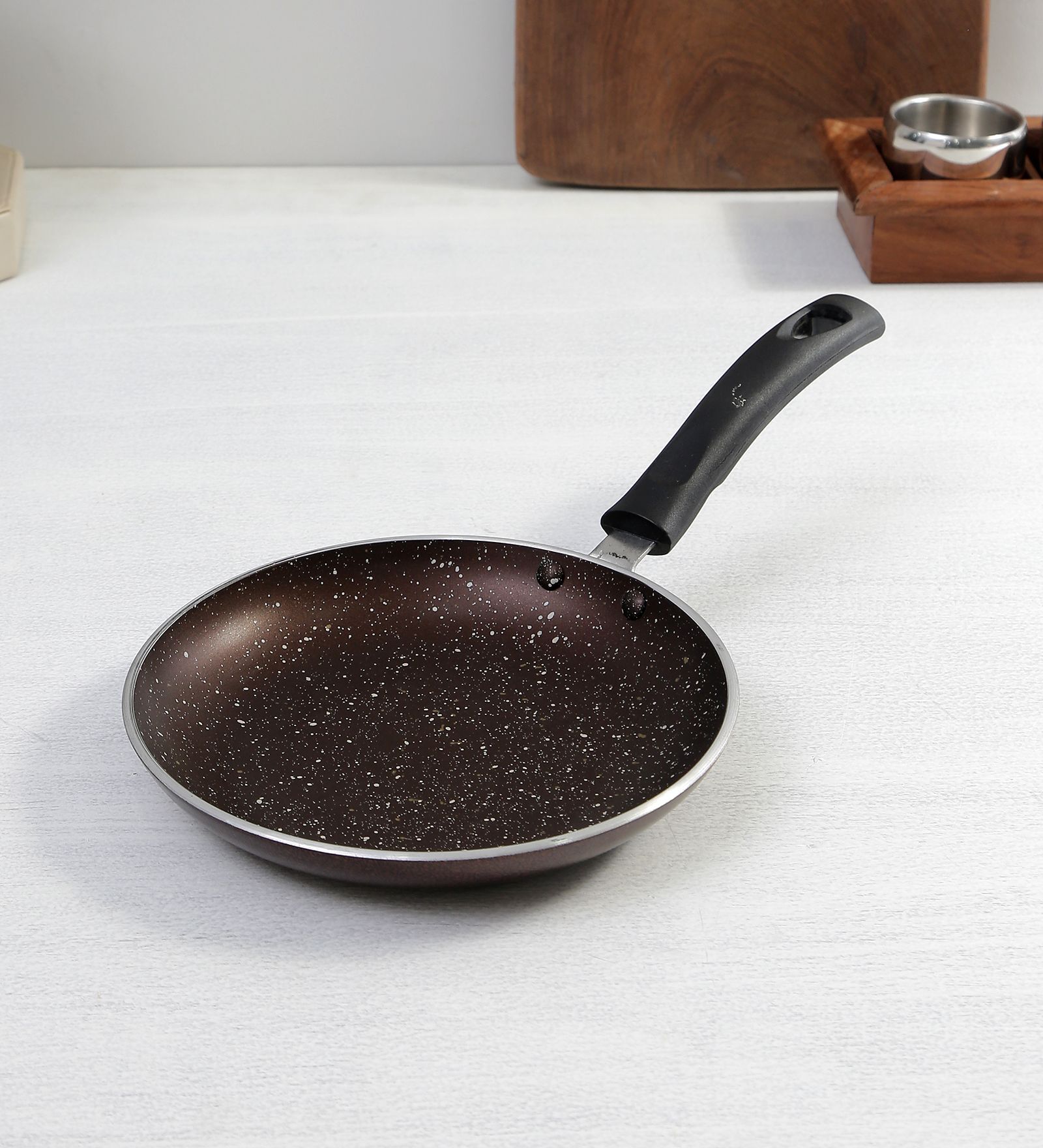 Buy Wine Aluminium 4Mm Non-Stick Tapper Pan With Handle at 40% OFF by ...