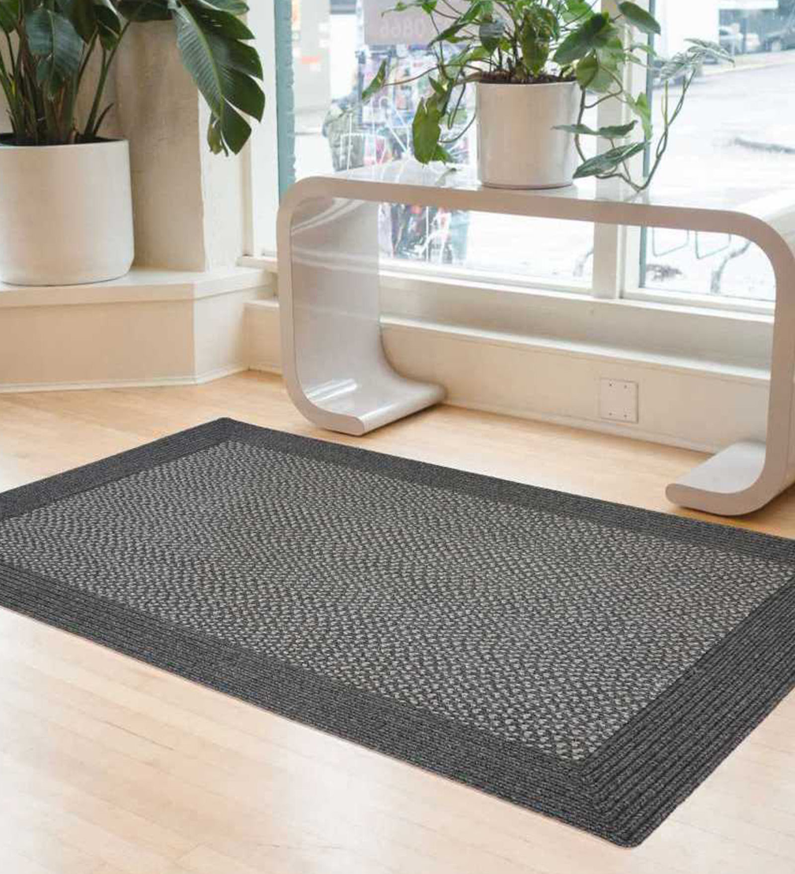 Buy Black Abstract Polypropylene Machine Made 6 X 9 Feet Carpet By ...