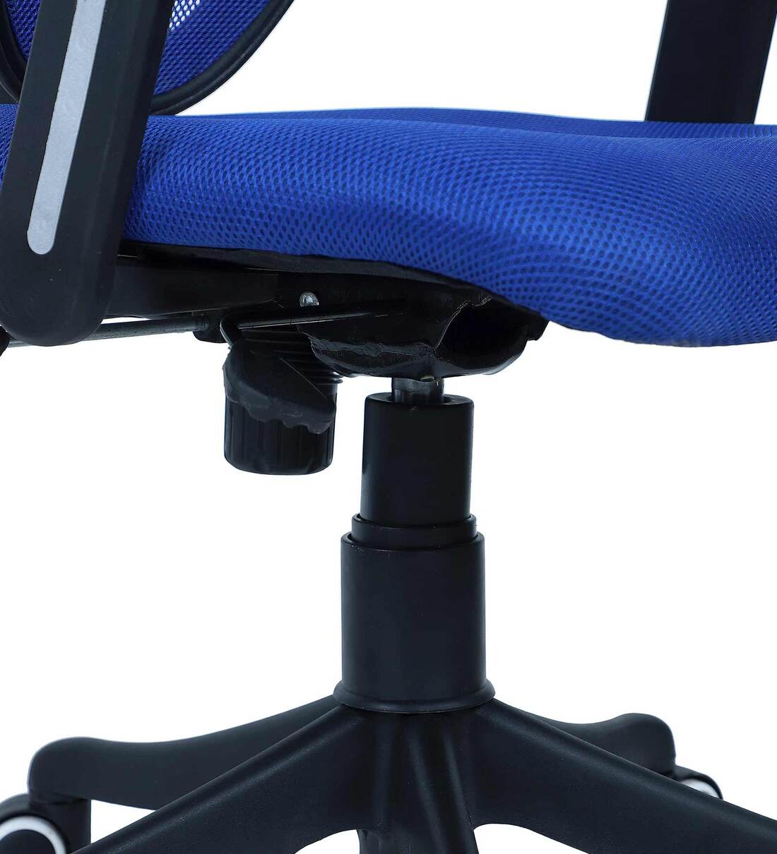 Buy Aero Low Back Ergonomic Chair In Blue Colour By Furniturstation ...