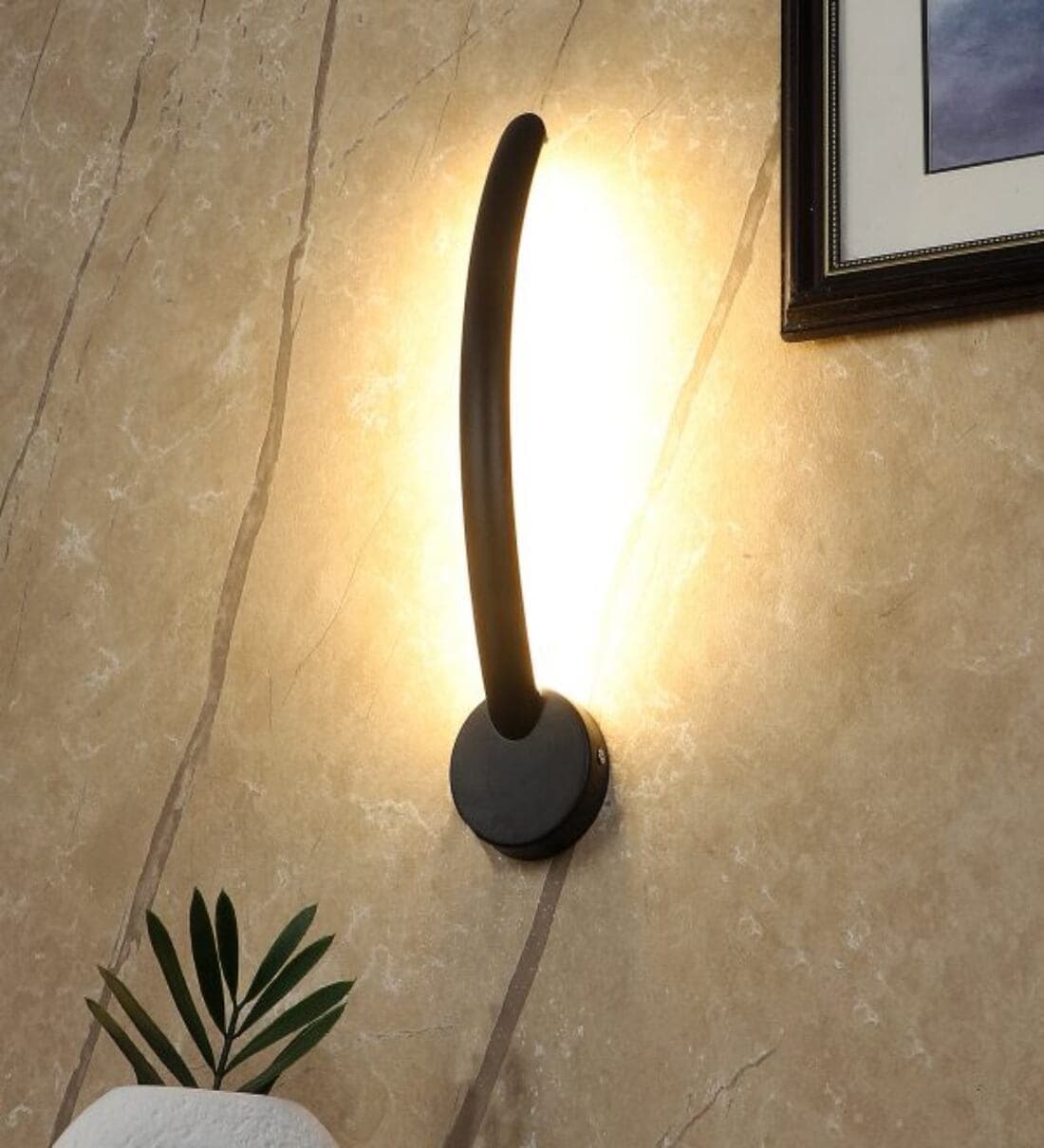 Buy Aluminium Black Finish 9 watt indirect LED Wall Light (Warm White ...