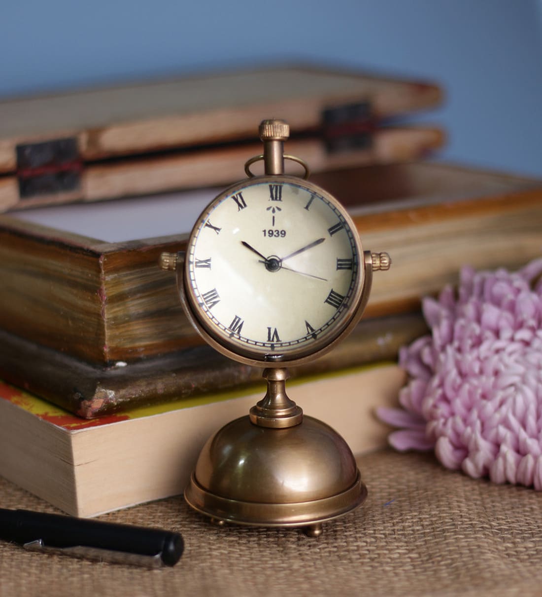 Buy Crawler Gold Brass 2 Inch Table Clock at 4% OFF by Akeeratly ...
