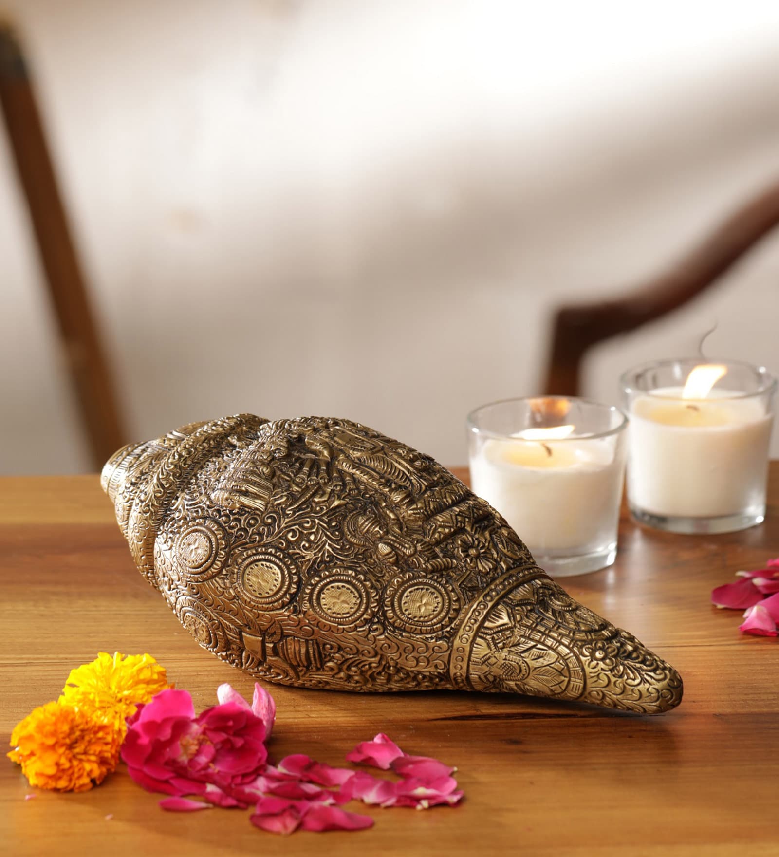 Buy Antique Brass Intricately Crafted Conch With Vishnu Virat Swarup at ...
