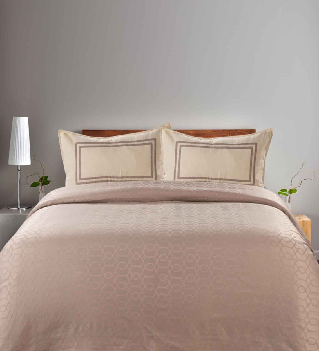 Buy Beige Geometric 144 Tc 100 Cotton King Sized Bed Sheets With 2