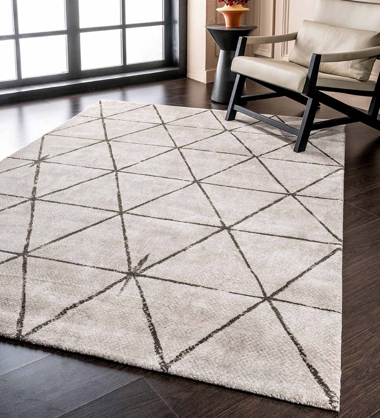 Buy Geometrical Pattern Polyester Machine Made 3 x 5 Feet Carpet by ...