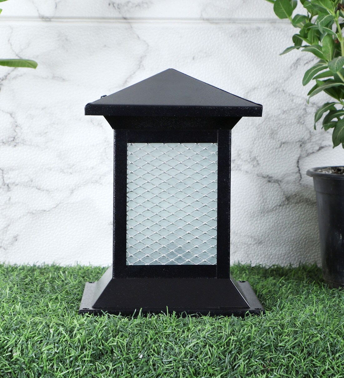 Buy Black Iron Gate Light by Eliante by Jainsons Lights Online - Gate ...