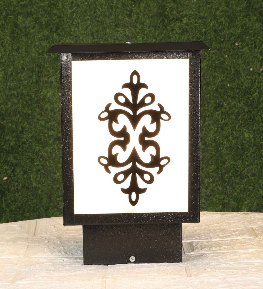 Buy Black Iron Gate Lights By Eliante By Jainsons Lights at 43% OFF by ...