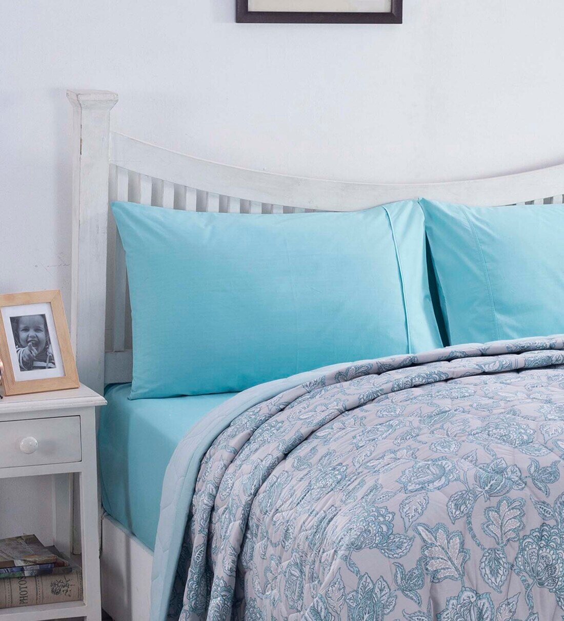 Buy Blue Cotton Traditional 121 GSM Double Bed Quilt by Maspar Online ...