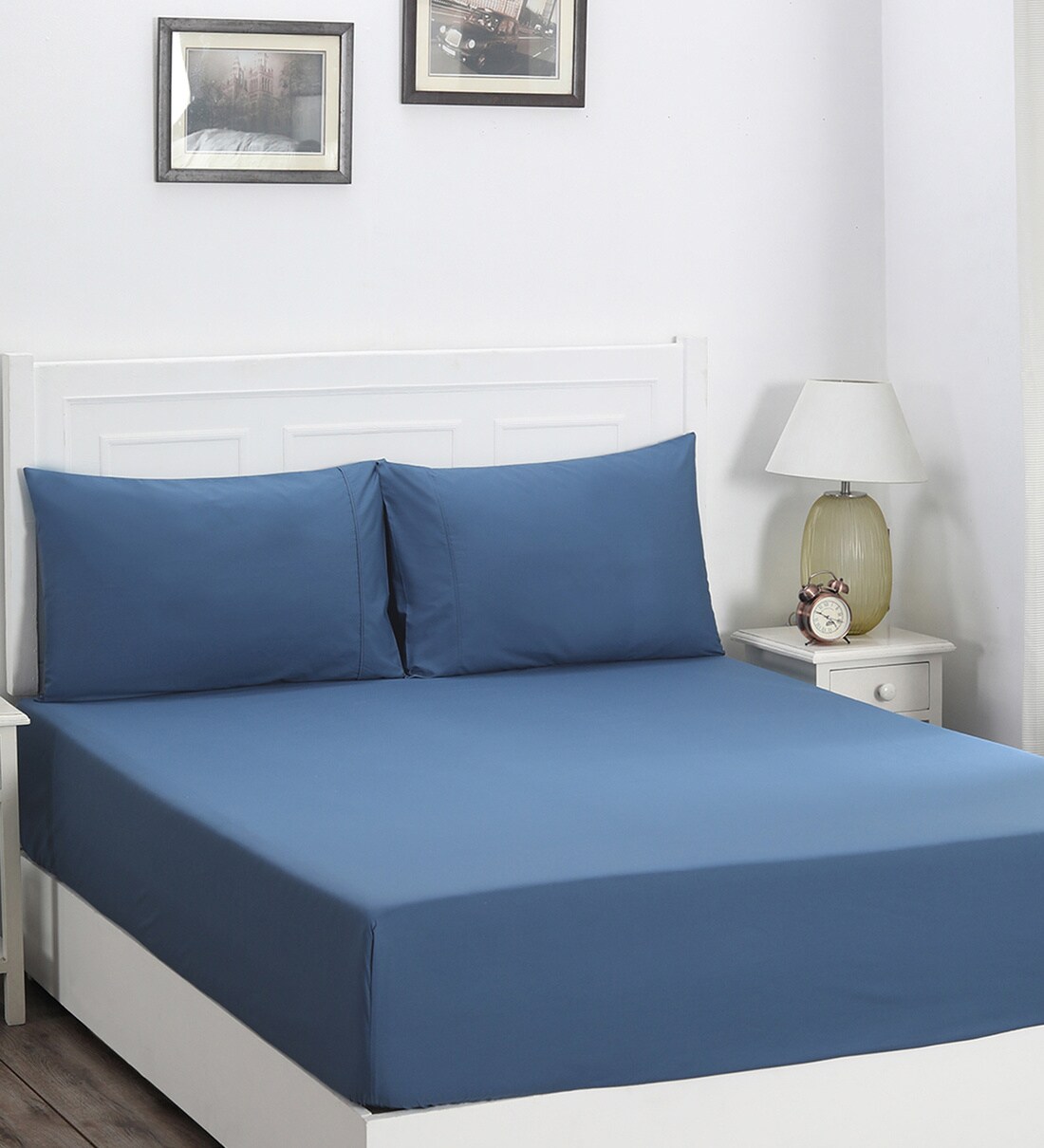 Buy Blue Solid 200 TC Cotton Queen Bedsheet With 2 Pillow Covers by ...