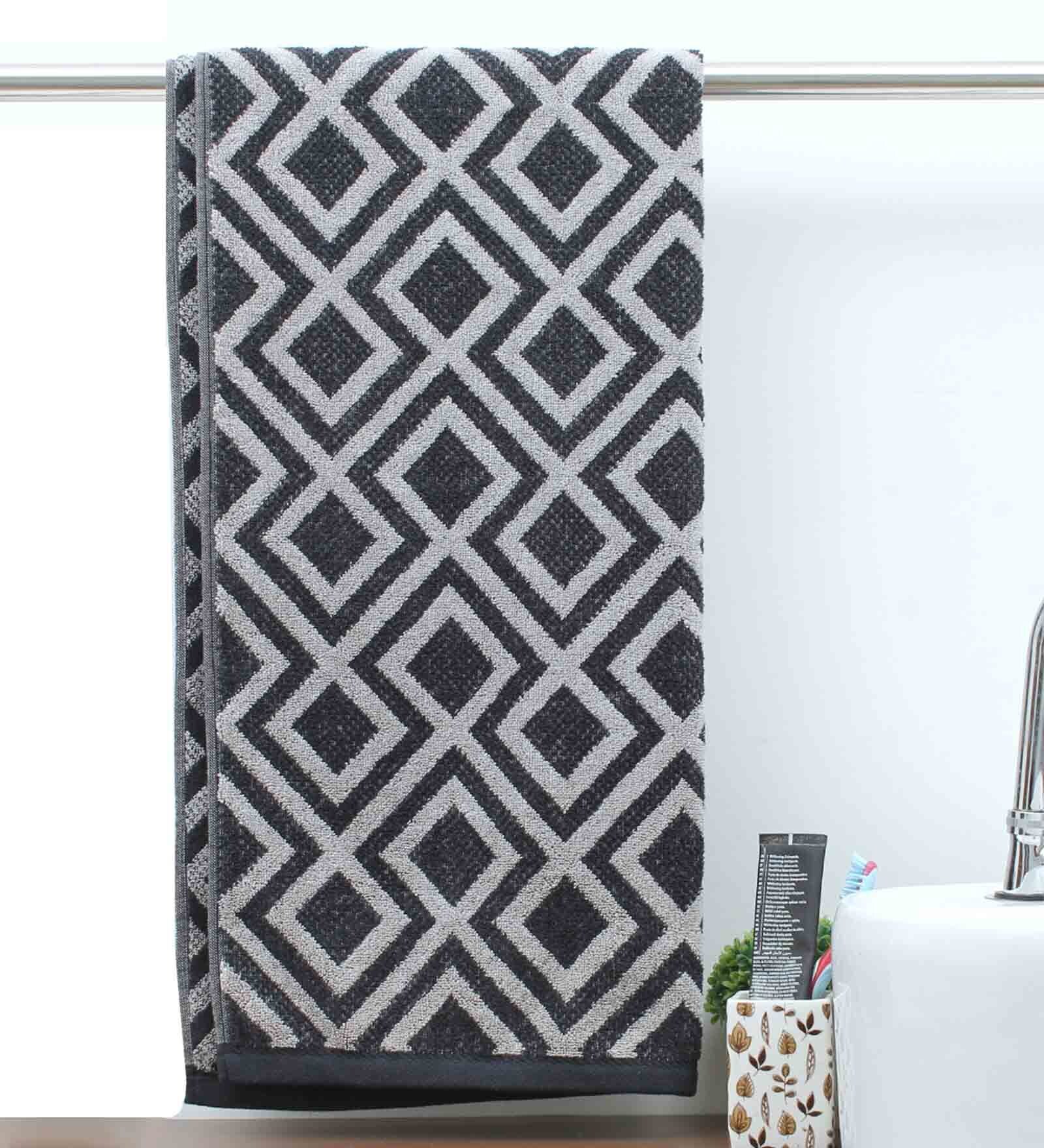 Buy Black Patterned 550 GSM Cotton Bath Towel by AVI Living at 31% OFF by AVI Living | Pepperfry
