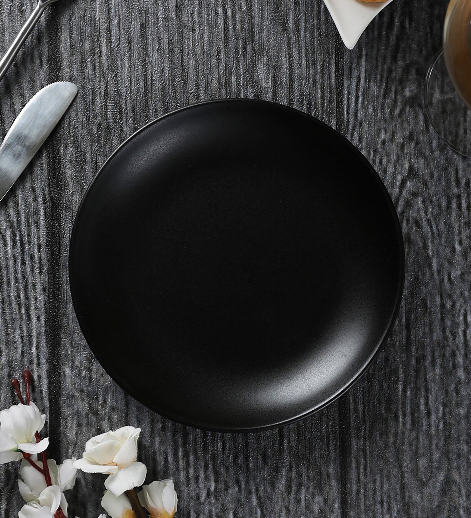 Buy Black Ceramic 10.24 Inches Matt Black Vellum Dinner Plate By Devnow ...