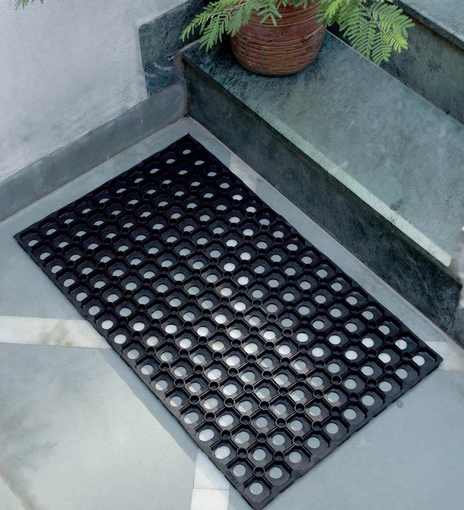 Buy Black Geometric PVC 17x30 Inches AntiSkid Bath Mat at 62% OFF by ...