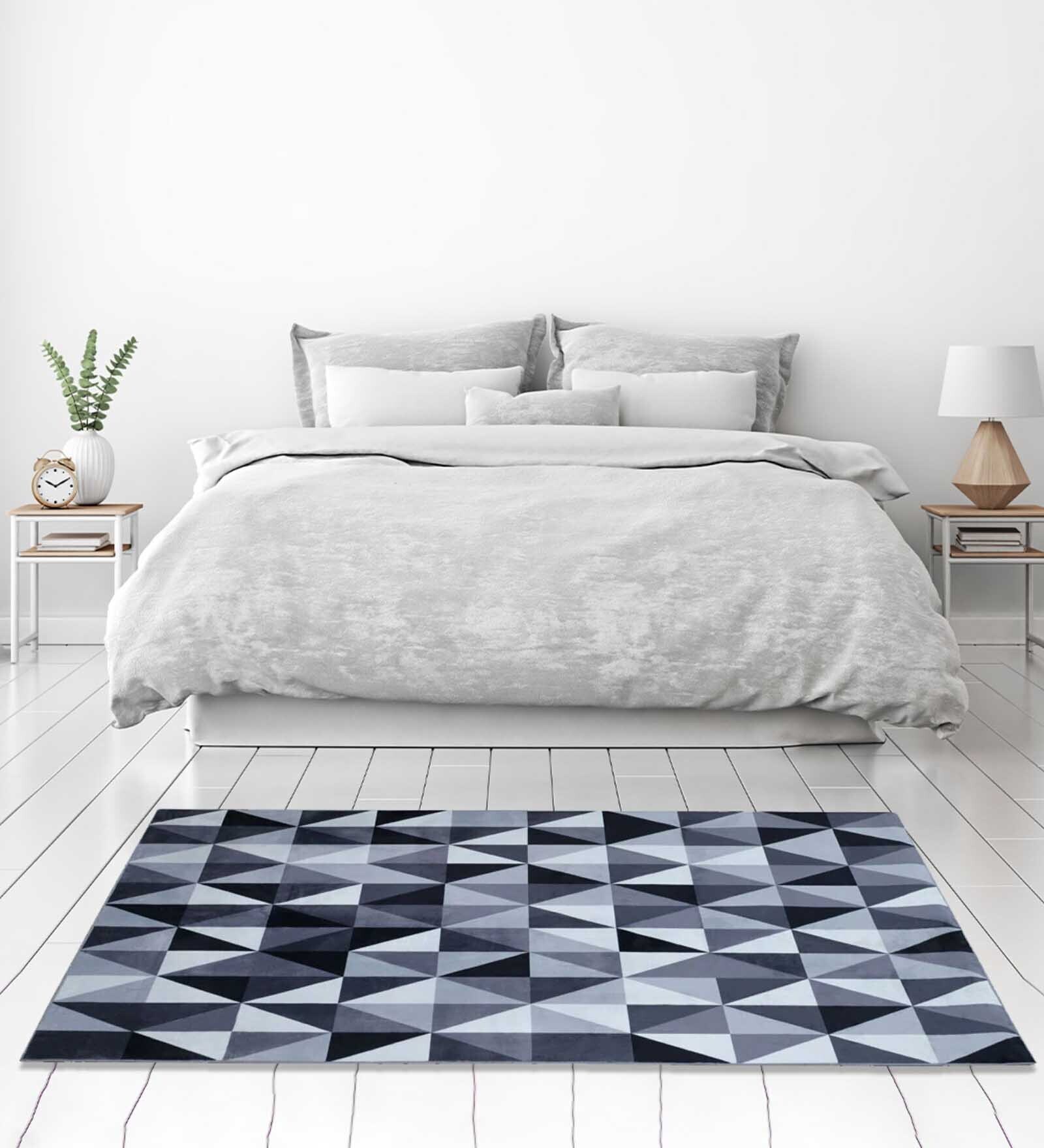 Buy Multicolor Geometric Polyester 3 ft x 5 ft Machine Made Carpet at ...