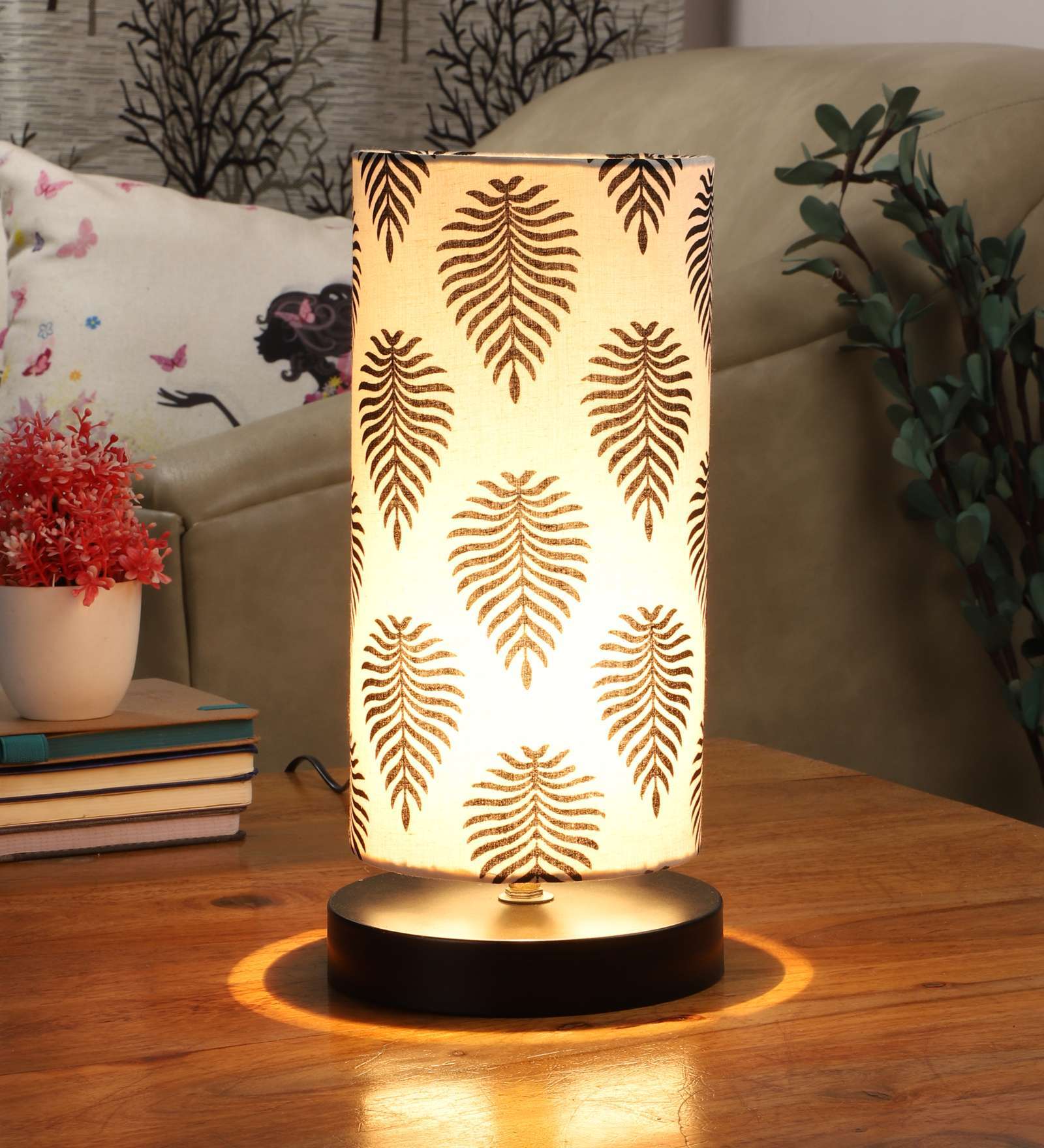 Buy Black Round Metal Base Table Lamp with Tropical Print Shade by Tu ...