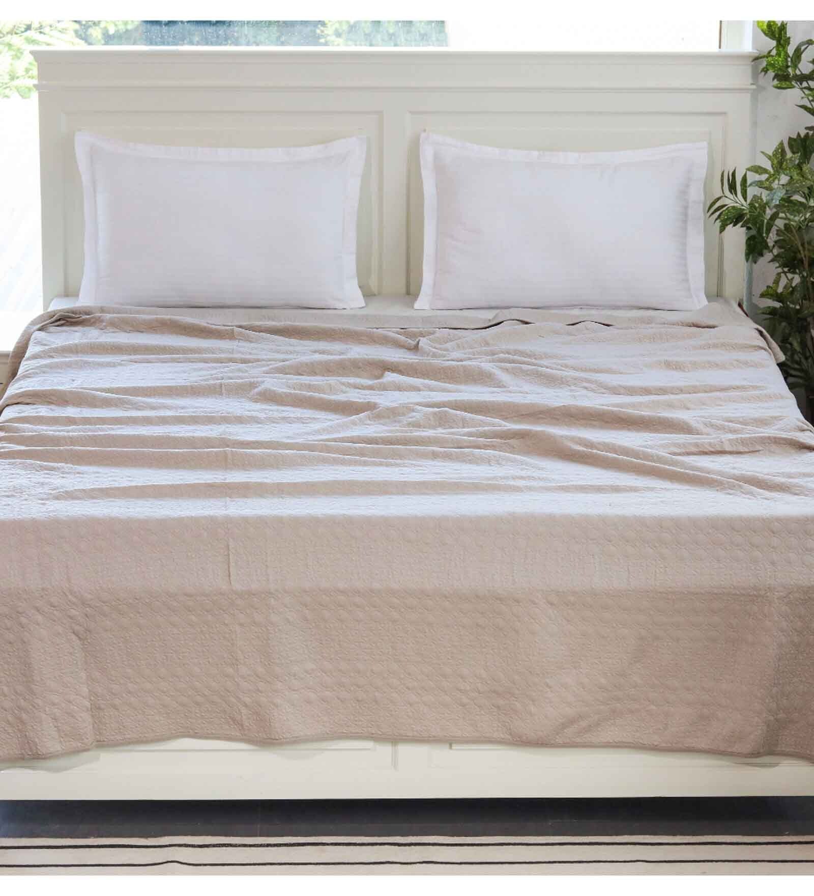 Buy Blue Polyster Solid 120 Gsm Double Bed Quilts By Pluchi at 100% OFF ...