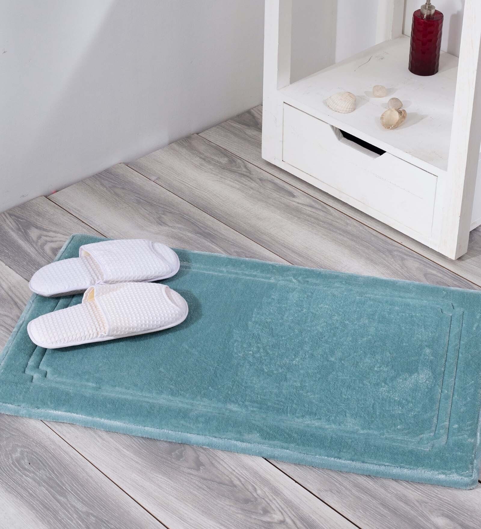 Buy Blue Solid Polyester 31x20 Inches AntiSkid Bath Mat by Maspar at 50 ...