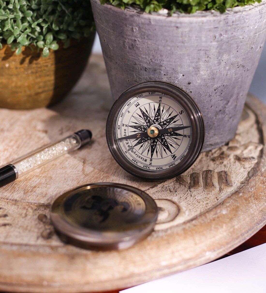 Buy Bronze Brass Vintage Compass by Tucasa Online - Compasses ...