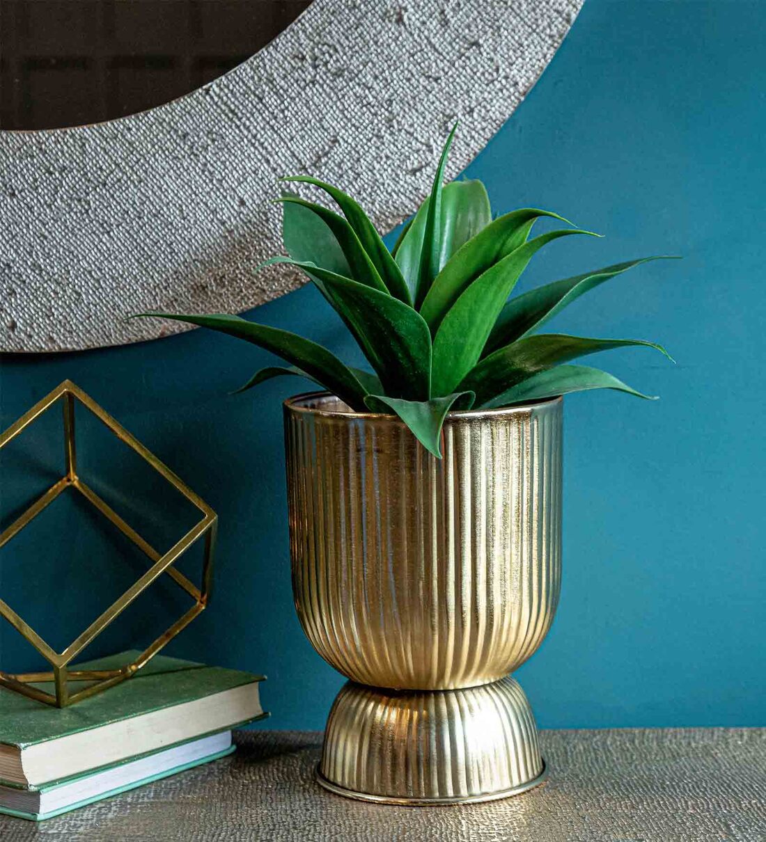 Buy Cadence Shiny Gold Stainless Steel Desk Pot by Logam at 100% OFF by ...