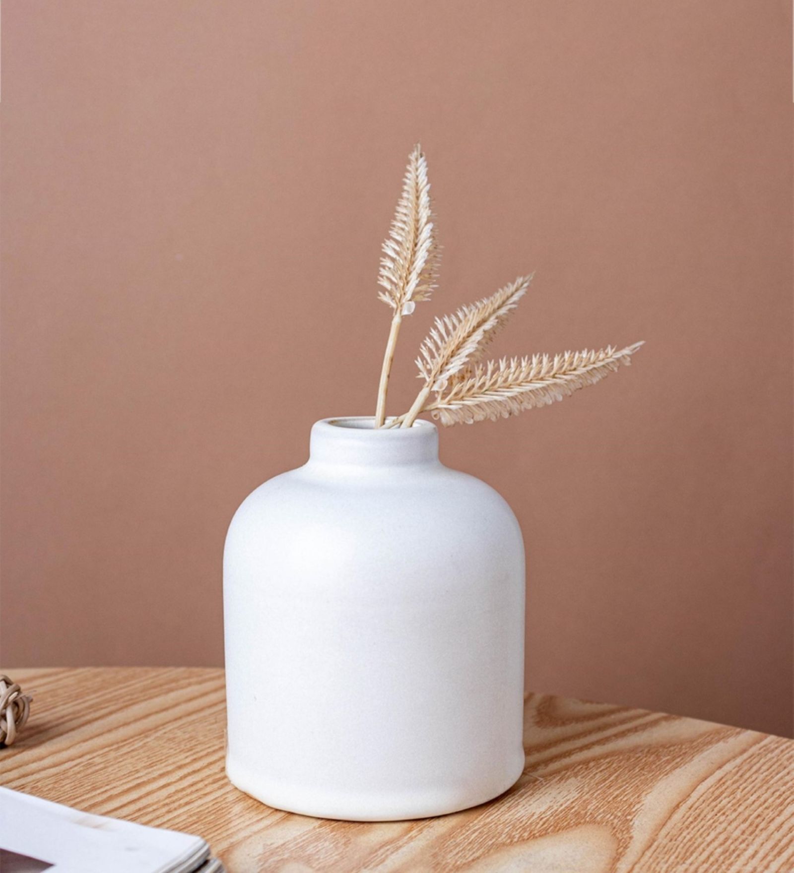 Buy Chromatic Decorative Matte White Flower Vase at 38% OFF by Nestasia ...