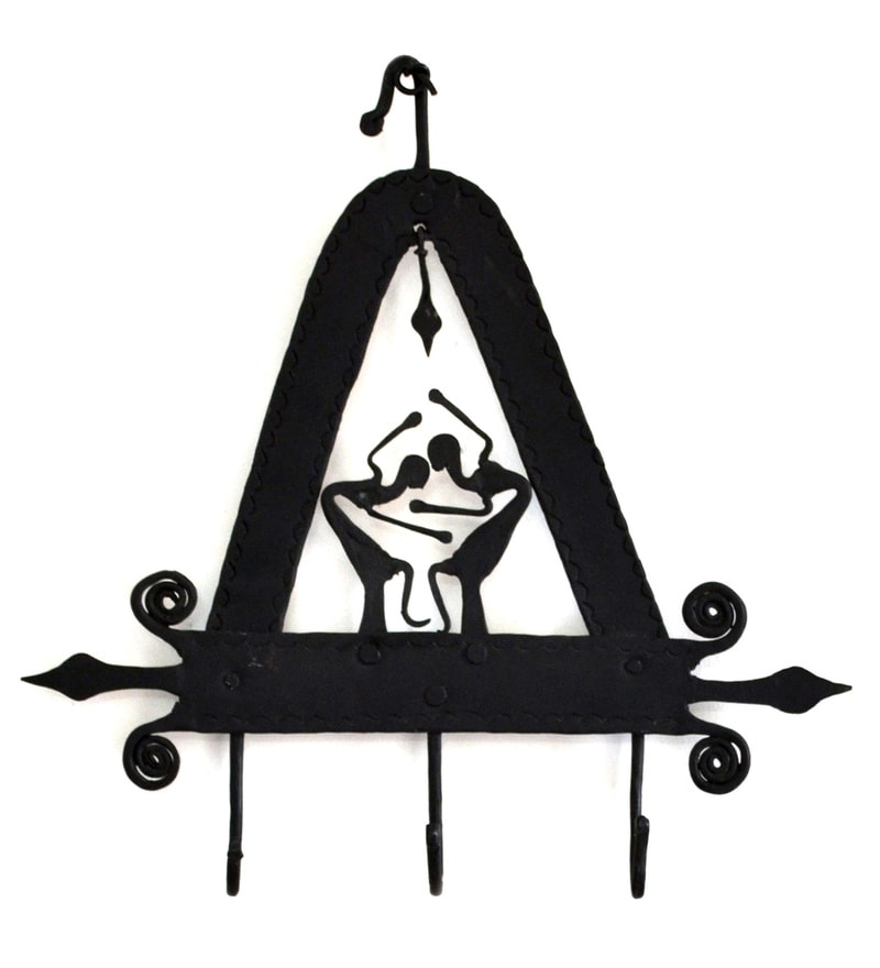 Buy Black Wrought Iron Triangle 3 Hook Key Chain Holder by Chinhhari ...