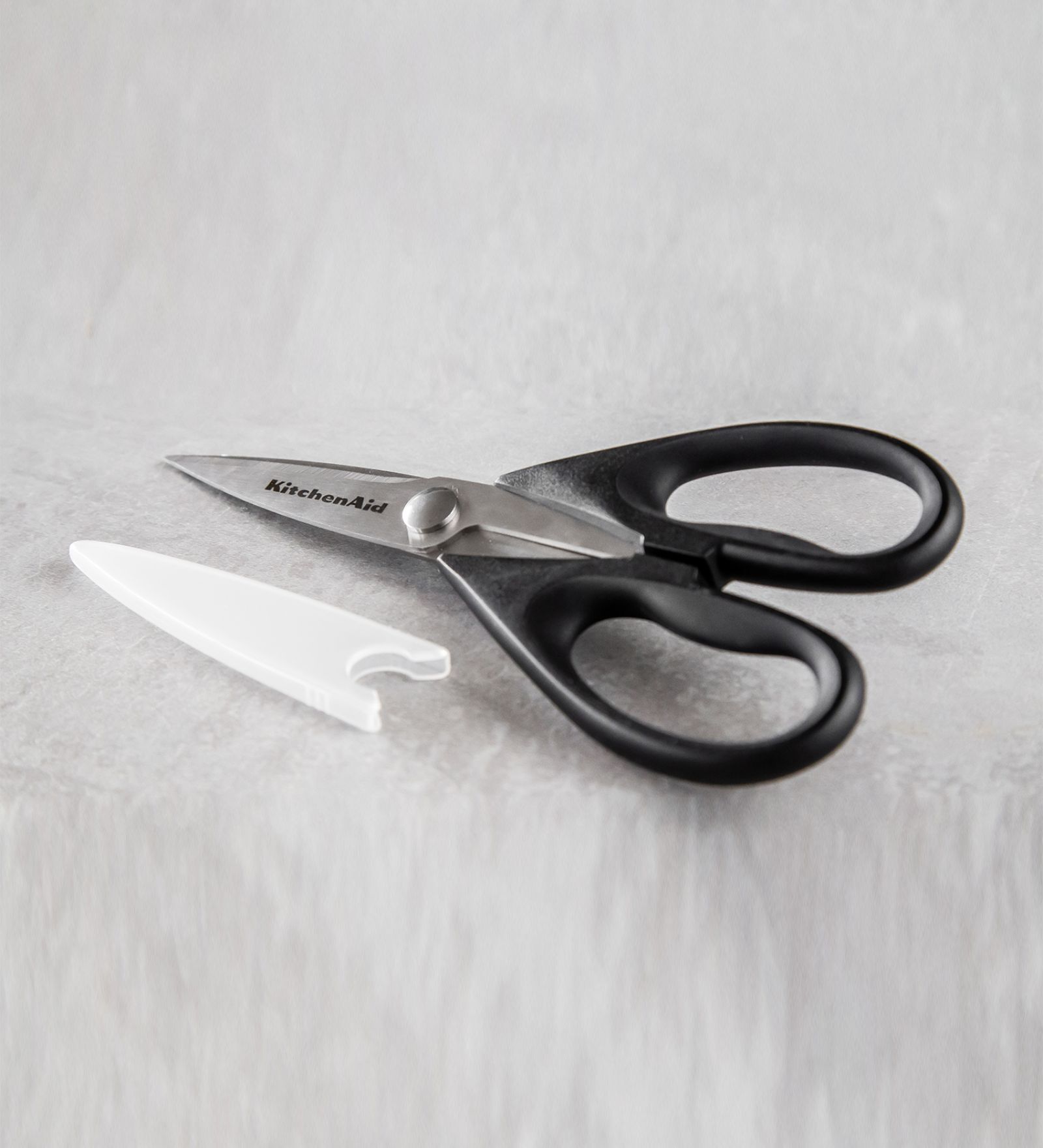 Buy Classic Black Metal Shears at 100% OFF by Kitchenaid | Pepperfry