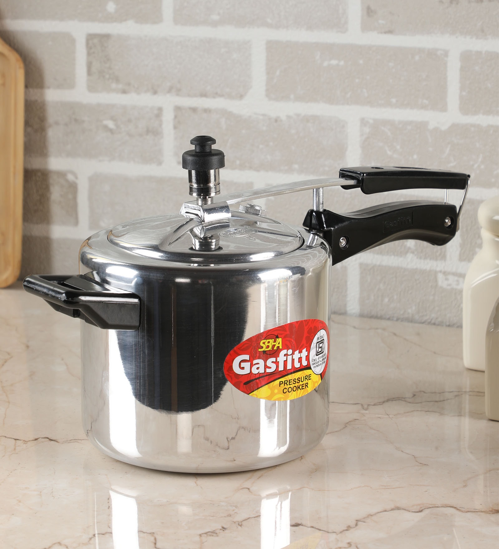 Buy Classic Induction Base Aluminium 3 Ltr. Pressure Cooker-Inner Lid ...