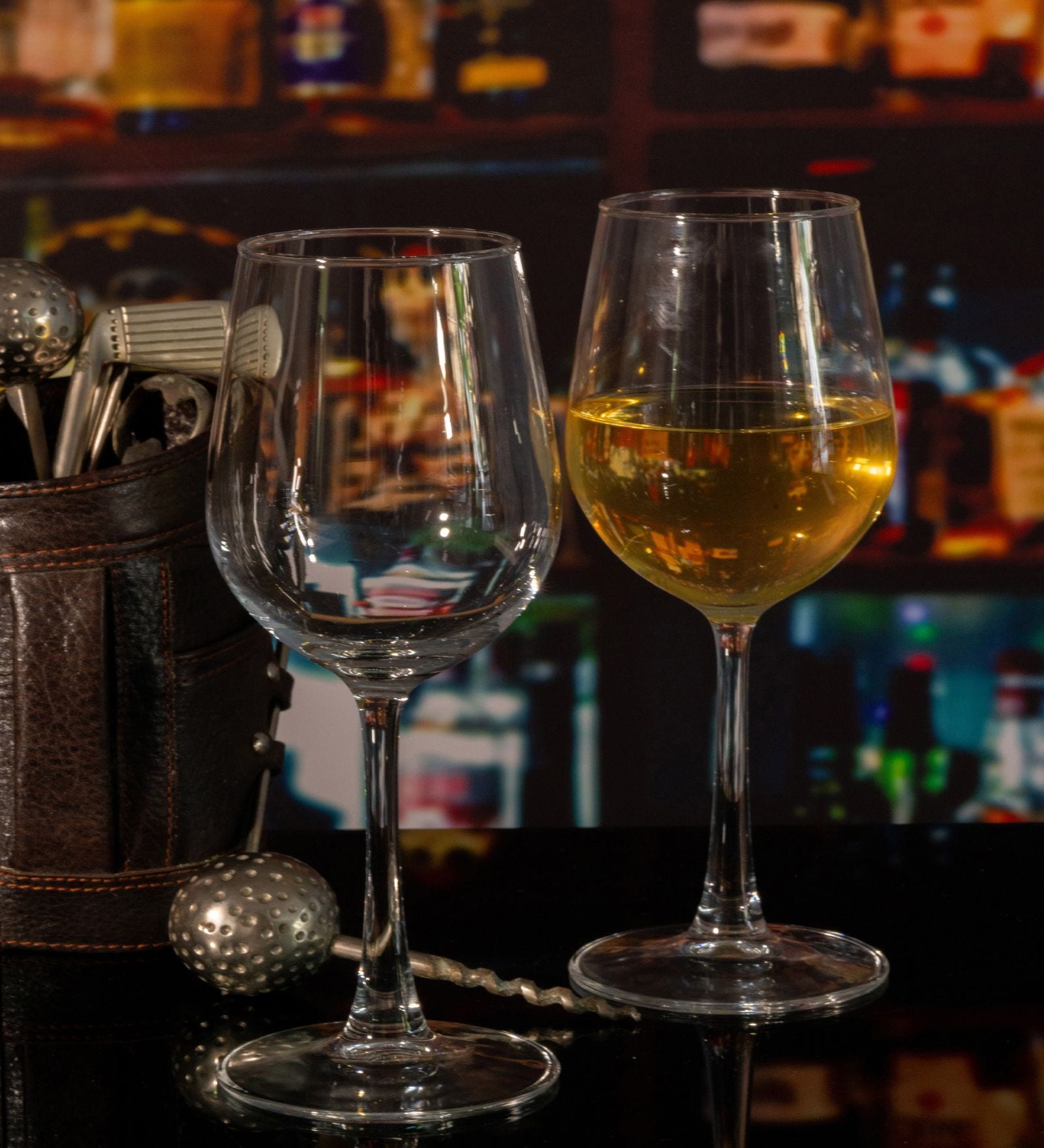 Buy Slender Glass Wine Glasses (Set of 6) by Goodhomes at 56% OFF by ...