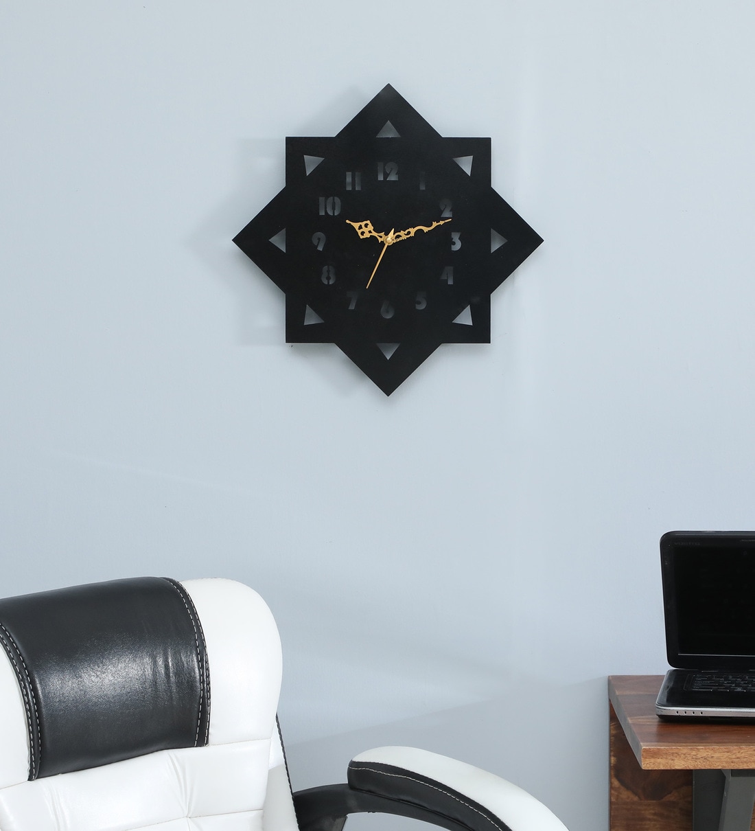 Buy Decorative Black Iron Wall Clock at 12% OFF by Mint Furnish | Pepperfry