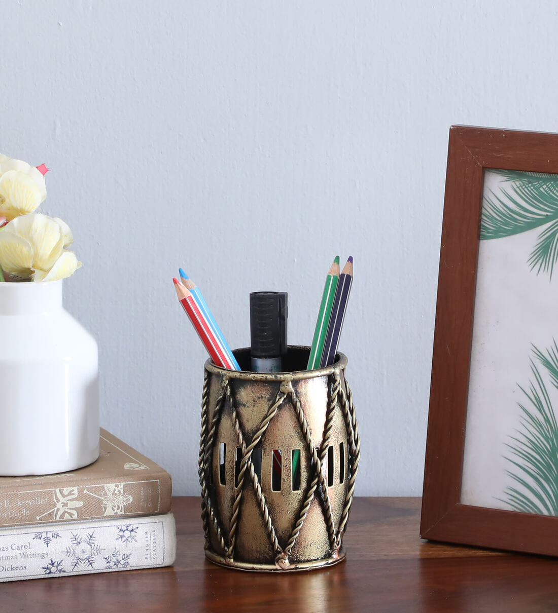 Buy Dolak Multicolour Metal Pen Stand at 38% OFF by Decorum | Pepperfry