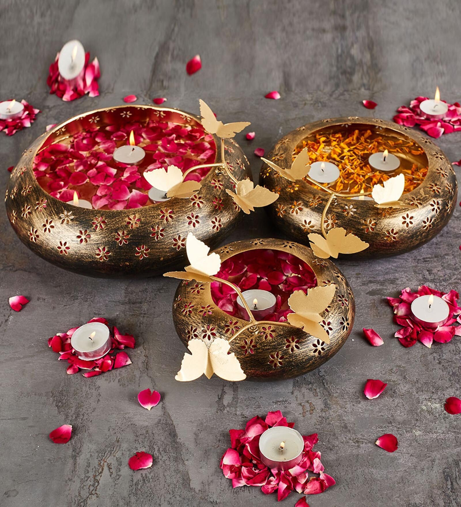 Buy Exquisite Black & Golden Urli (Set 0F 3) at 40% OFF by Swastik ...