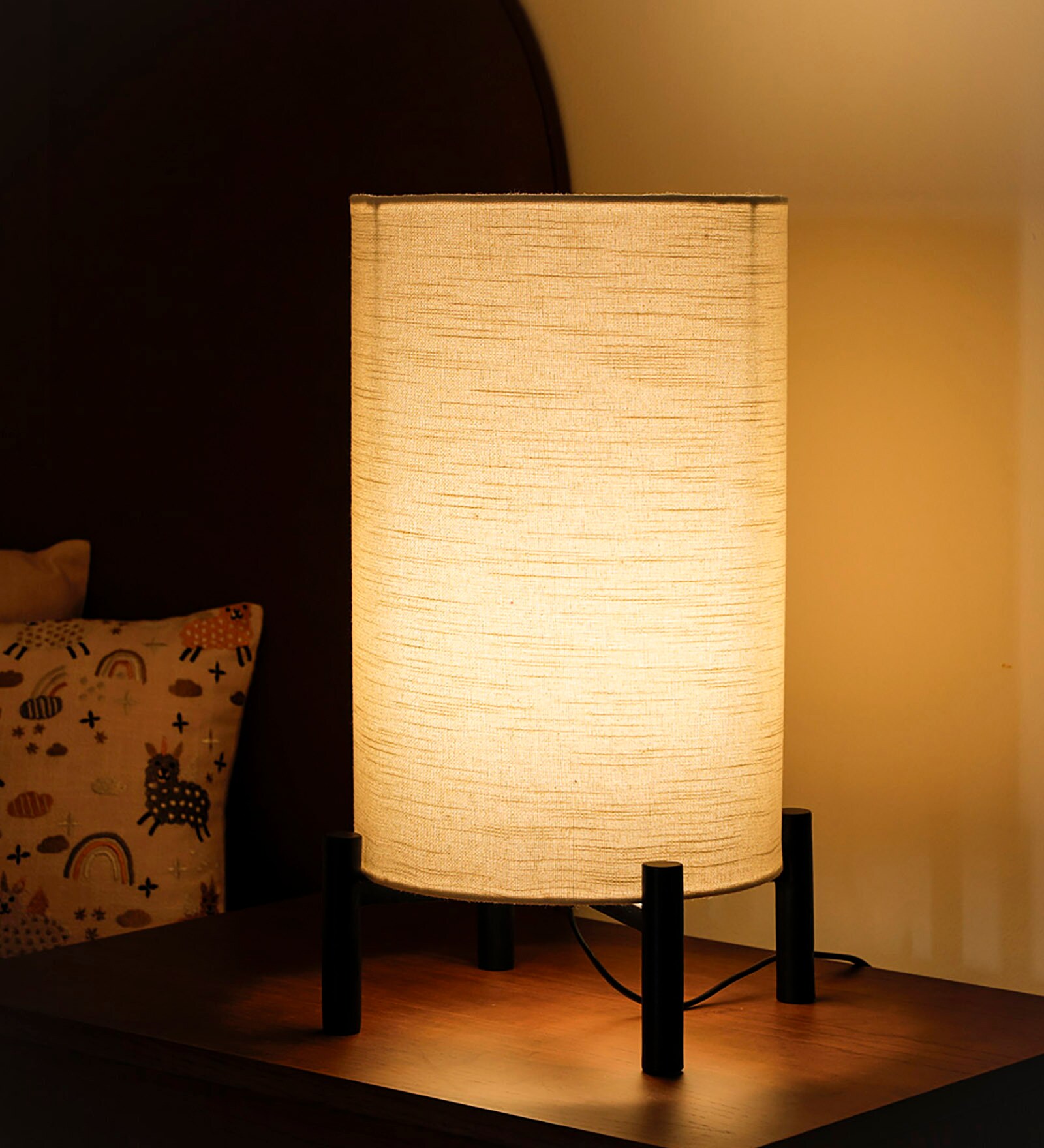 Buy Glacier White Cotton Table Lamp at 100% OFF by Home4U | Pepperfry