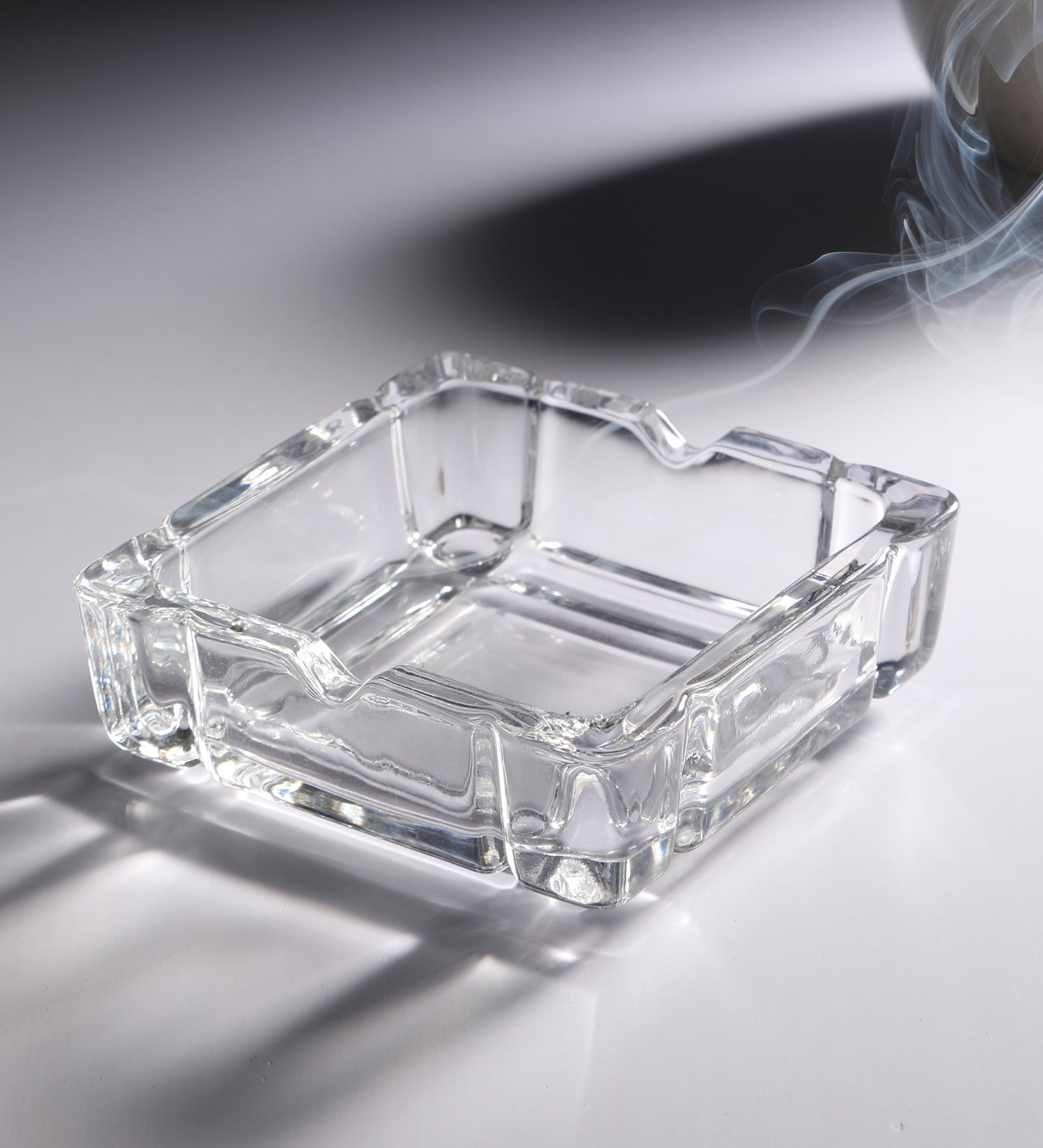 Buy High Quality Glass Ash Tray By Mystic at 29% OFF by Mystic | Pepperfry