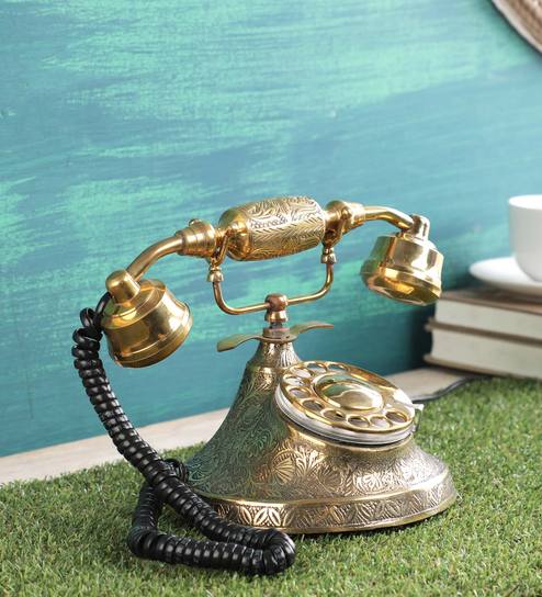 Buy Vintage Decor at Best Prices starting from Rs. 299 | Pepperfry