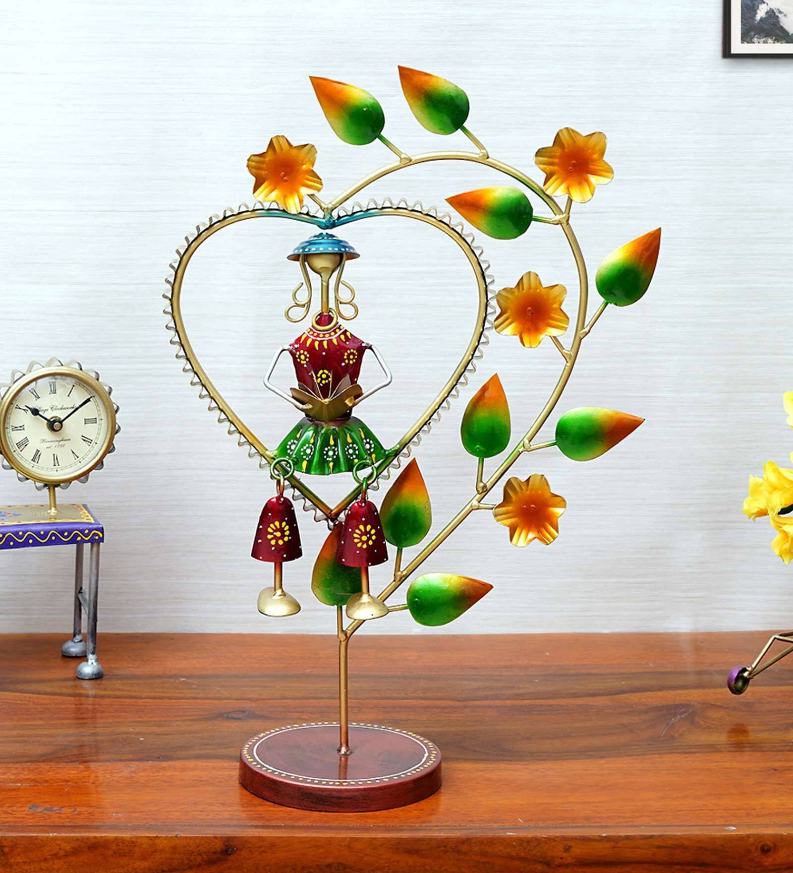 Buy Green Metal Flower Heart Figurine at 42% OFF by Craft Tree | Pepperfry