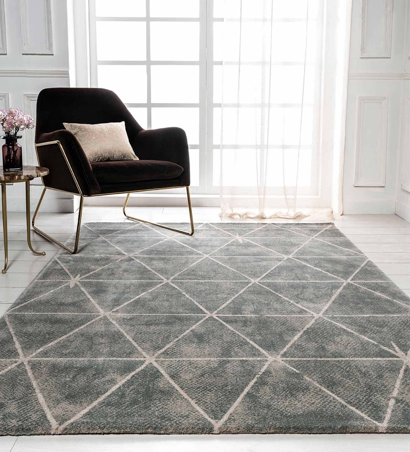 Buy Geometrical Pattern Polyester Machine Made 4 x 6 Feet Carpet by ...