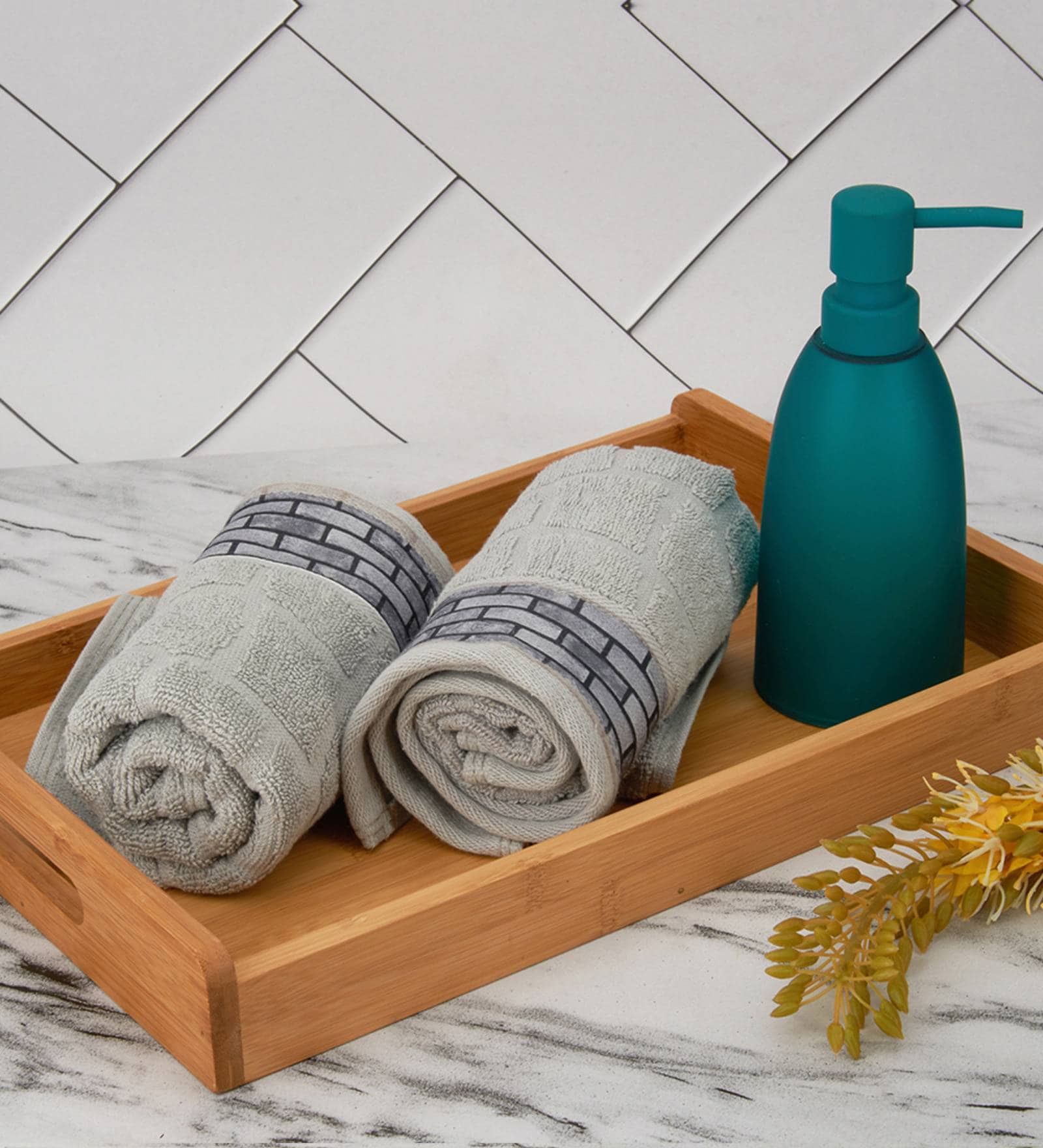 Buy Grey 100% Cotton Patterned 650 GSM Hand Towel by Black Gold at 42% ...