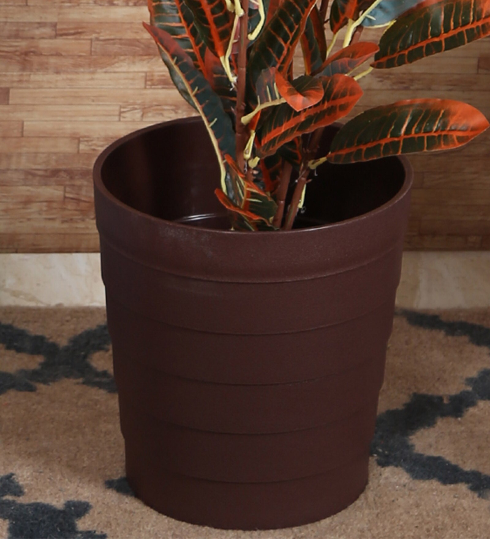 Buy Container Grey Plastic Floor Planter at 23% OFF by Fourwalls ...