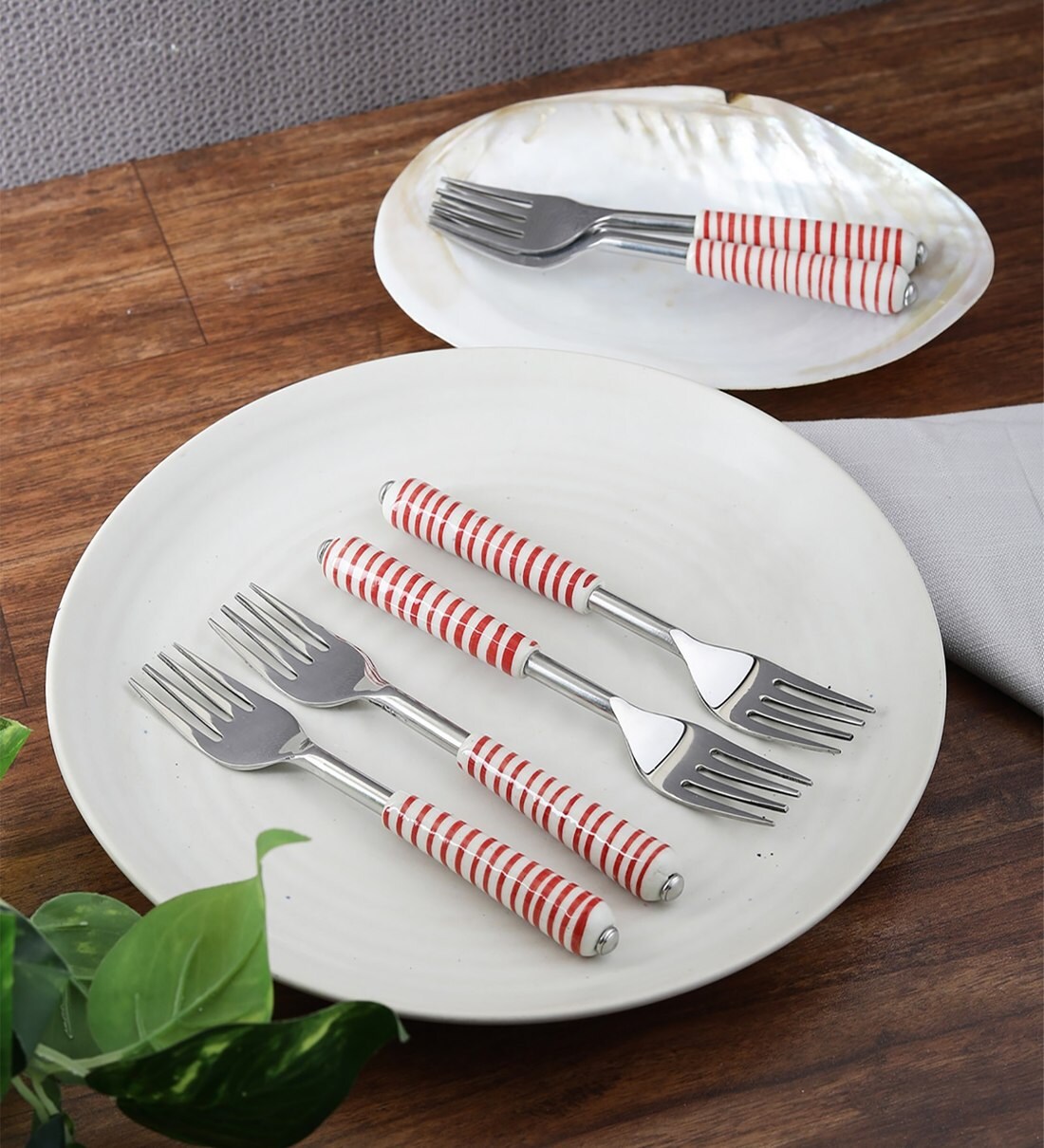 Buy Stainless Steel Handmade Spiral Forks Set of 6 by VarEesha at 38% ...