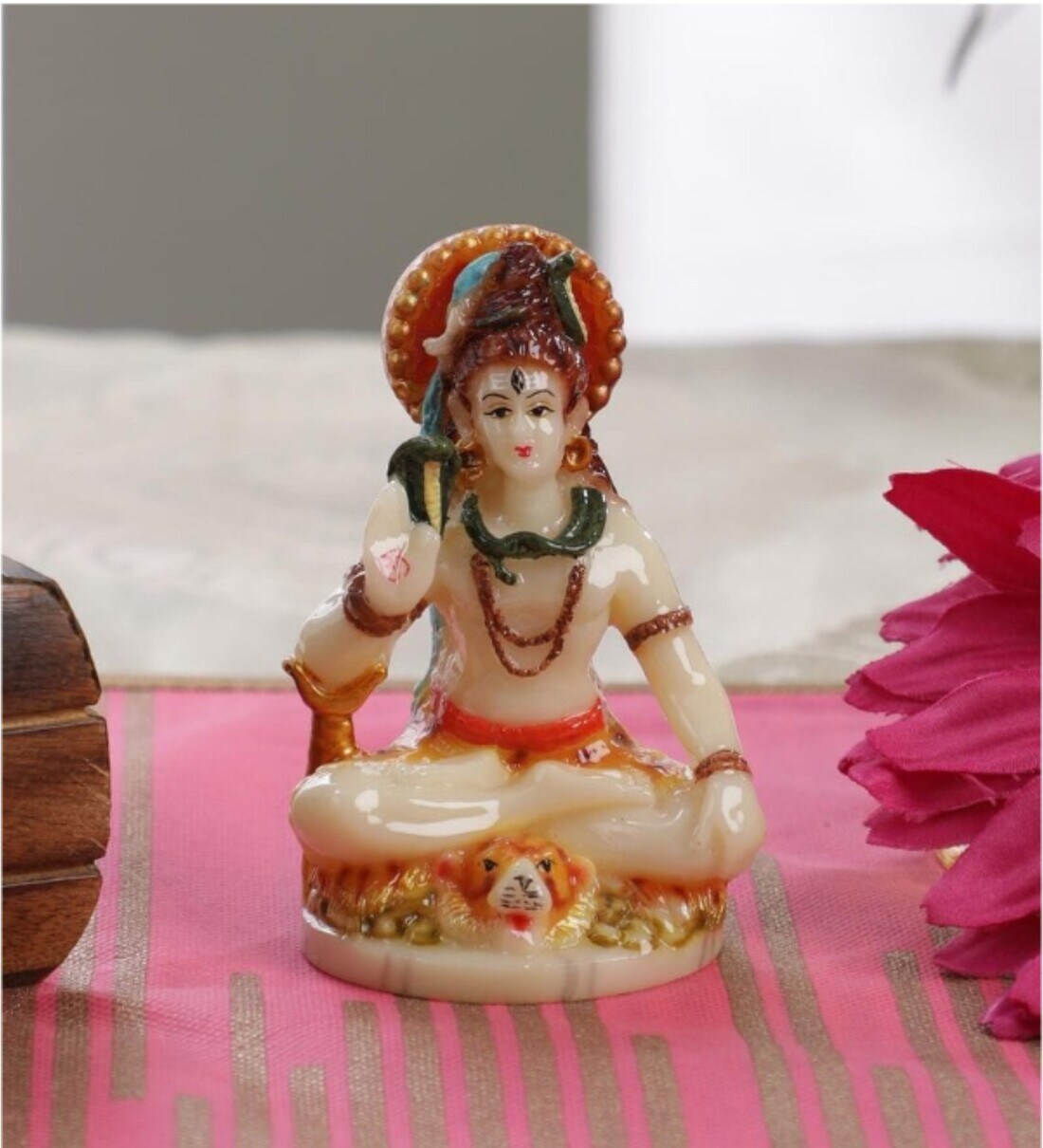 Buy Handpainted Lord Hanuman Idol at 23% OFF by Chaque Decor | Pepperfry