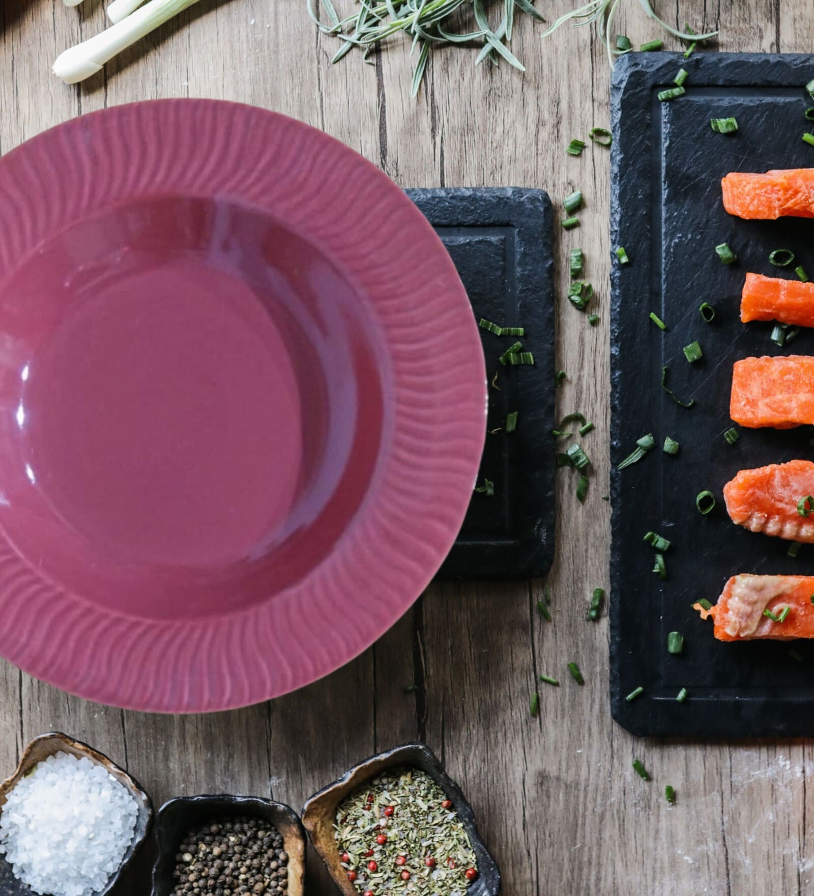 Buy ` Ceramic Handcrafted Magenta pasta plate By Maatikosh at 60% OFF ...