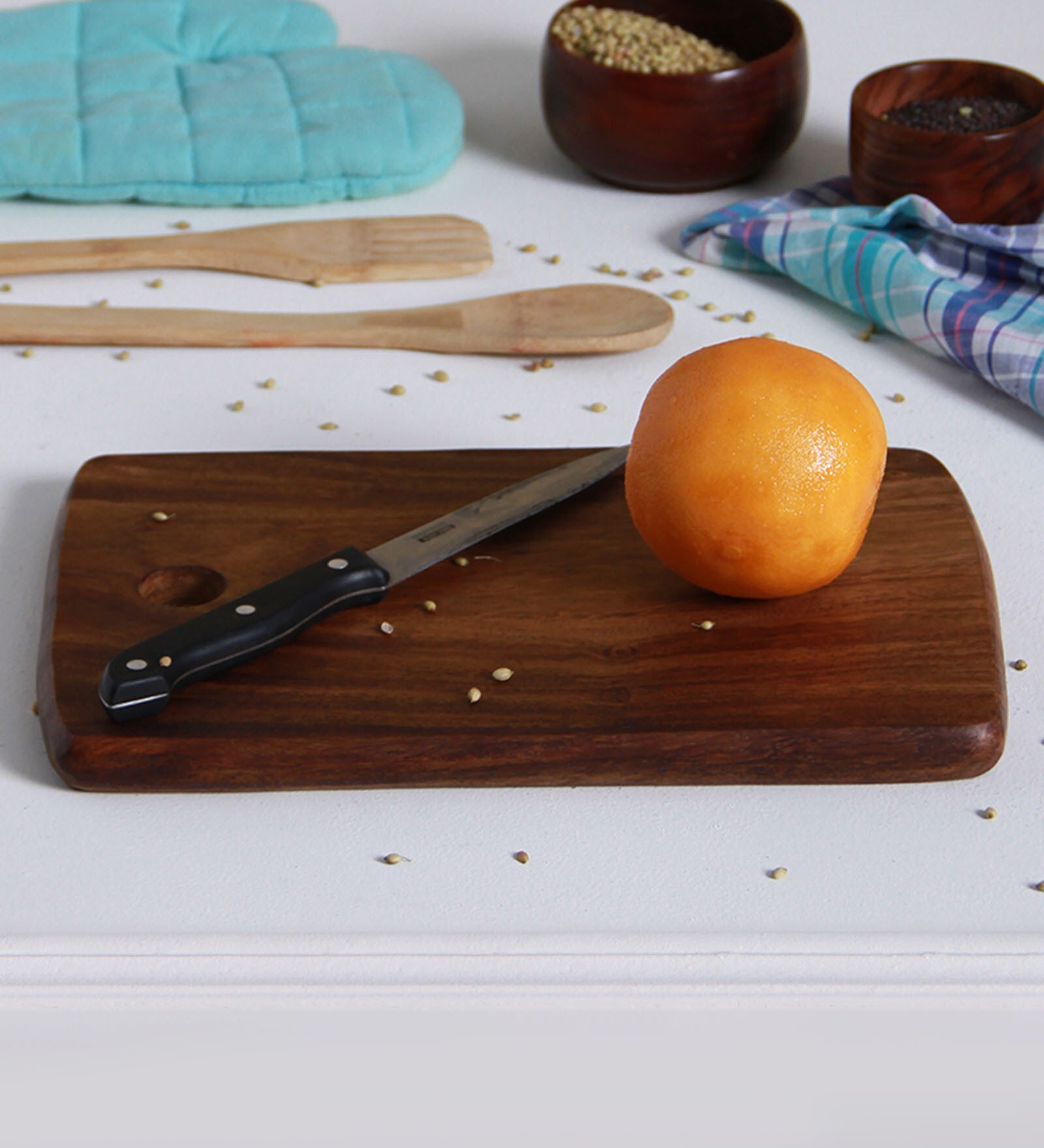 Buy Hazel Wood Chopping Board at 12% OFF by Hazel | Pepperfry