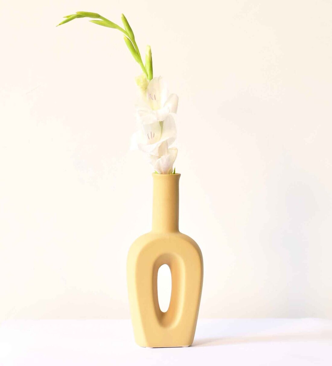 Buy Hollow Gladus Linear Ceramic Table Vase at 37% OFF by Morcee ...