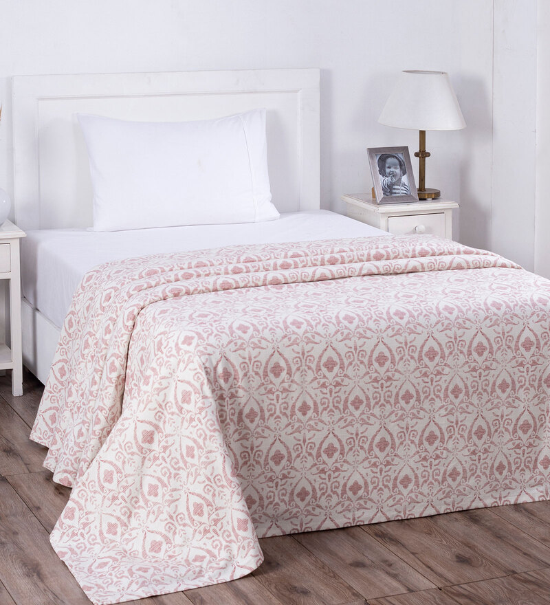 Buy Hues Rustic Clash Red Print Single Bed Cover By maspar Online ...