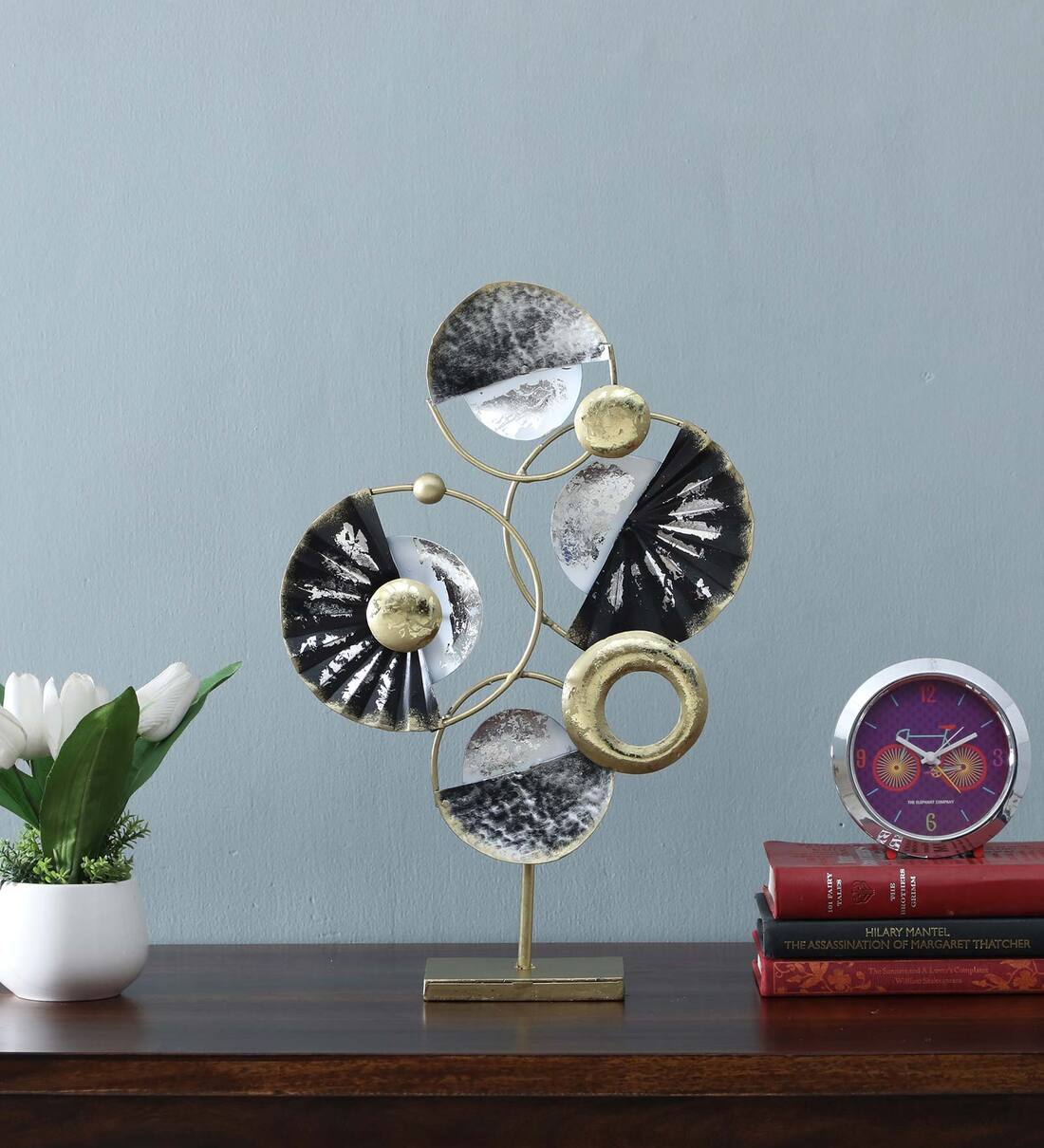 Buy Iron Decorative Almo Table Decor at 17% OFF by Deco Kraftee | Pepperfry