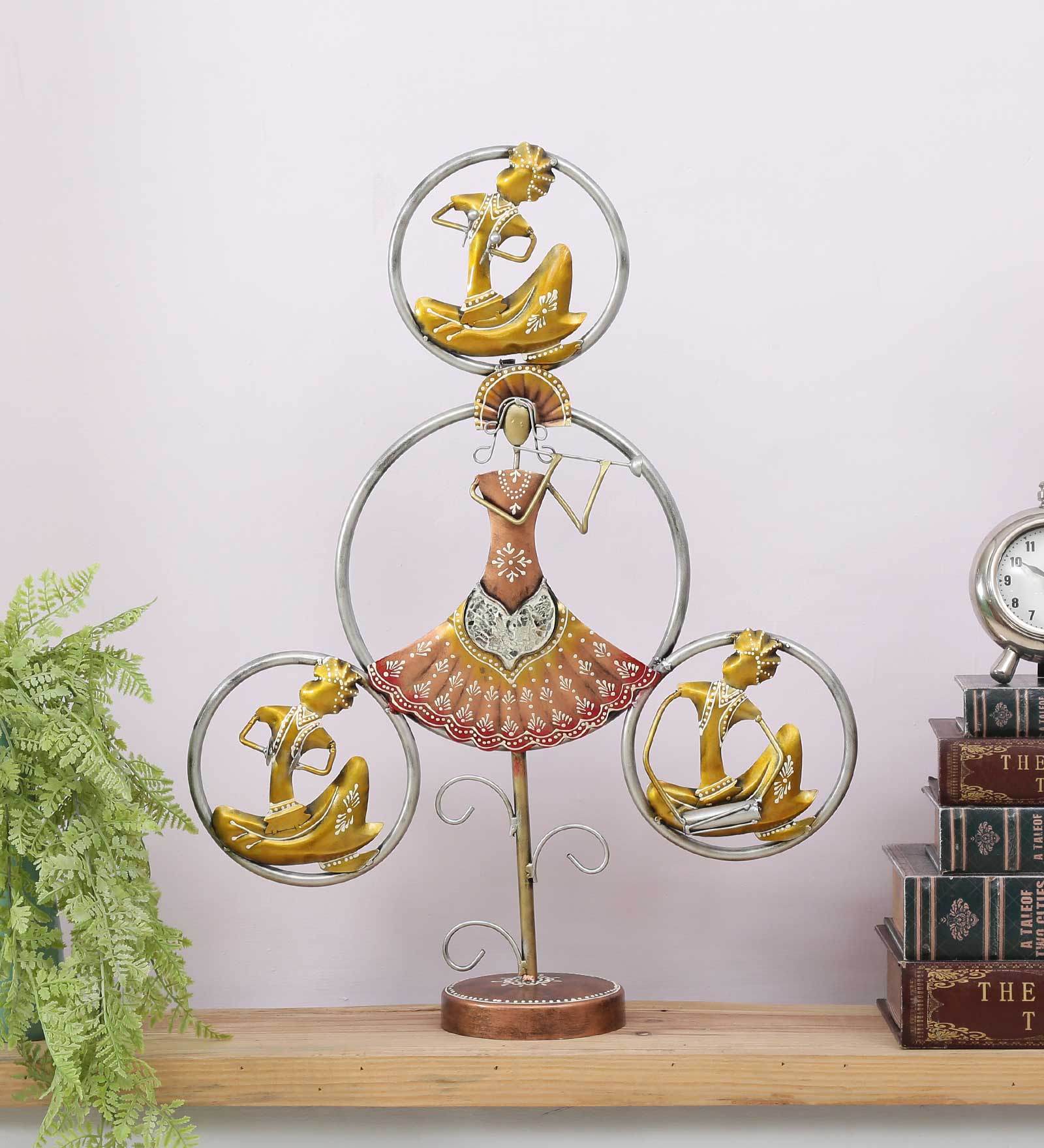 Buy Iron Painted Circle Doll Frame With Stand By Jasolika Creations at ...