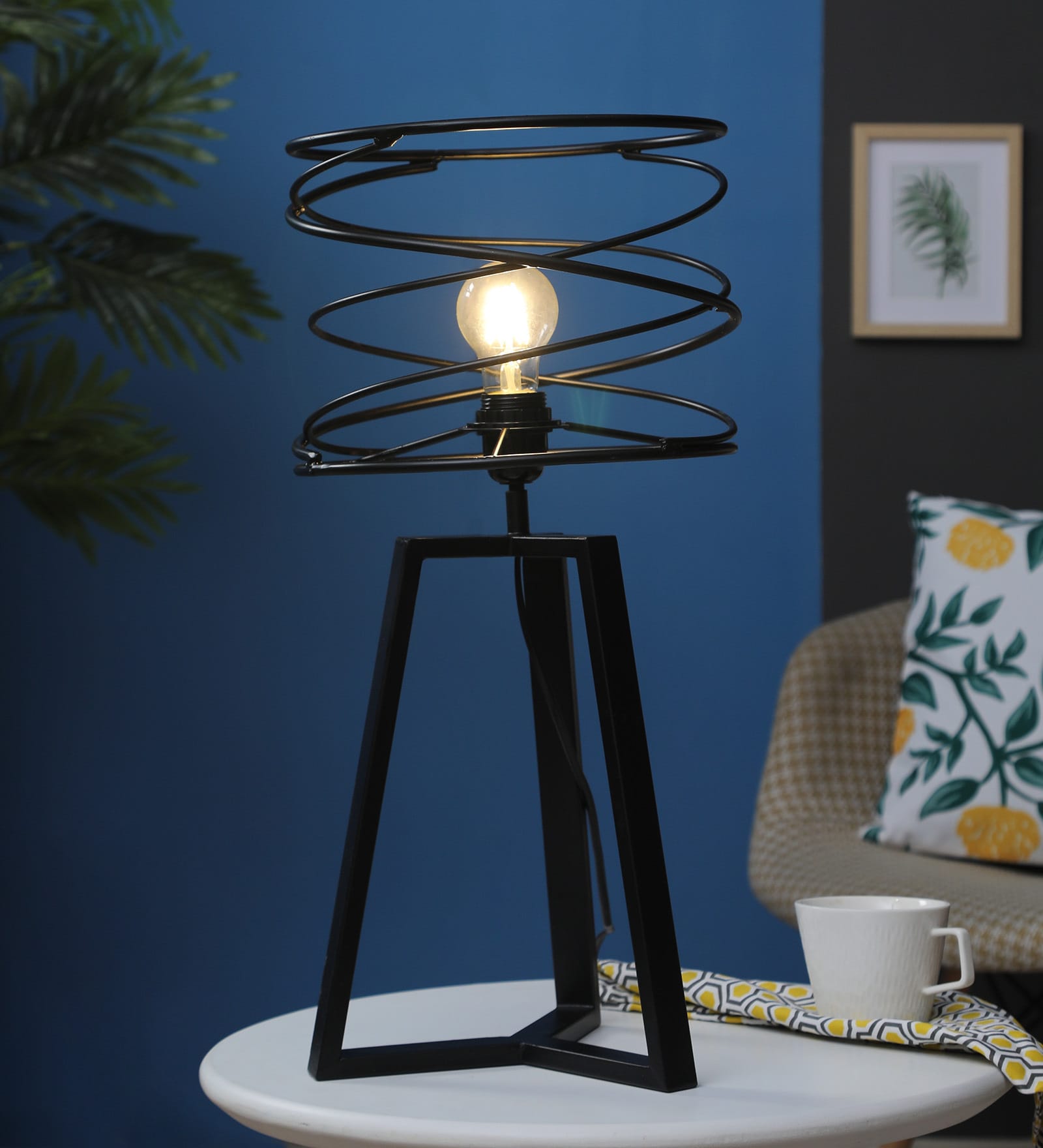 Buy Katie Black Metal Shade Table Lamp with Black Base - Bohemiana By ...