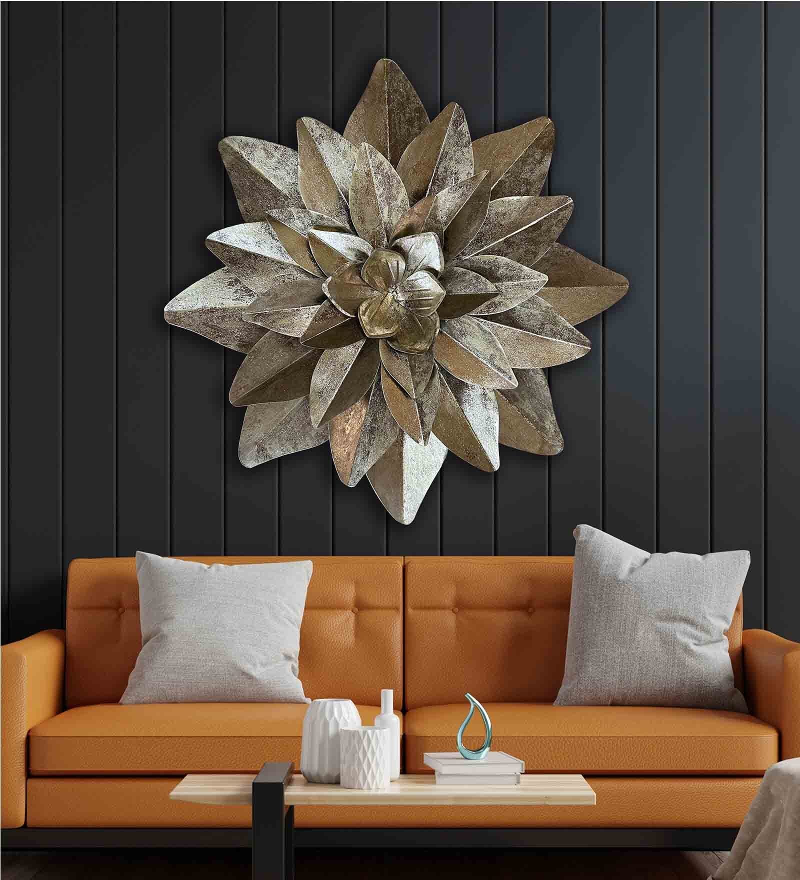 Buy Large Gold Star Flower Gold Metal Wall Art by Hanable India at 17% ...