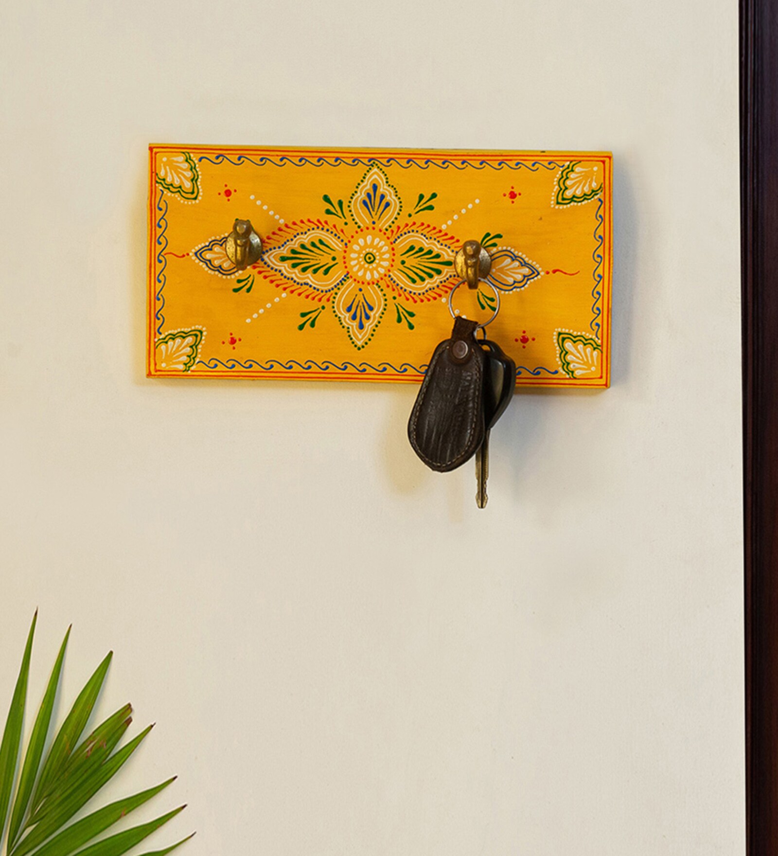 Buy Mango Wood Rajasthani Rang Key Holder By ExclusiveLane at 47% OFF ...