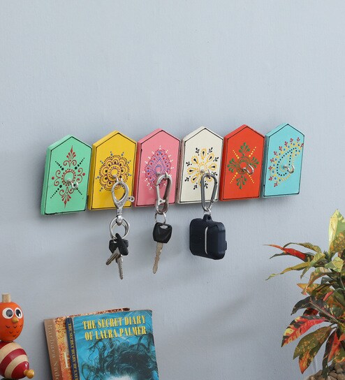 Buy Key Hanger Products Online Upto 60% Off | Pepperfry