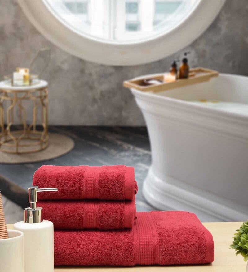 Buy Maroon Solid 550 GSM Cotton Towel Sets (Set of 3) by RANGOLI Online ...