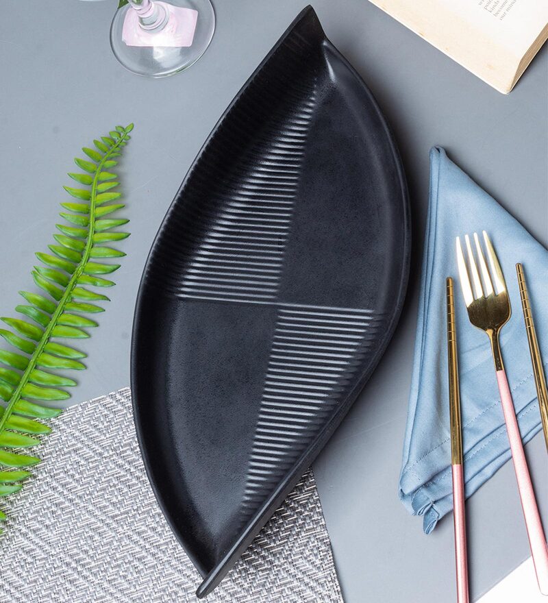 Buy Melamine Black Matte Finish Boat Platter By Market 99 Online ...